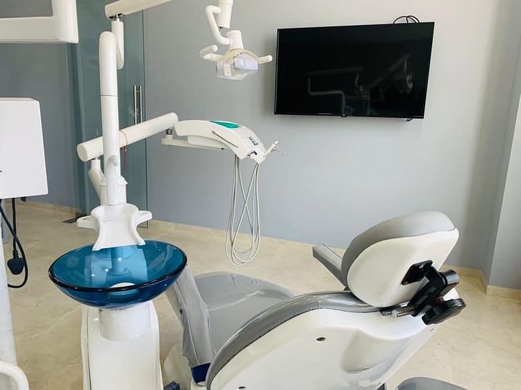 Dental Clinic in Mira Road & Thane West, Mumbai